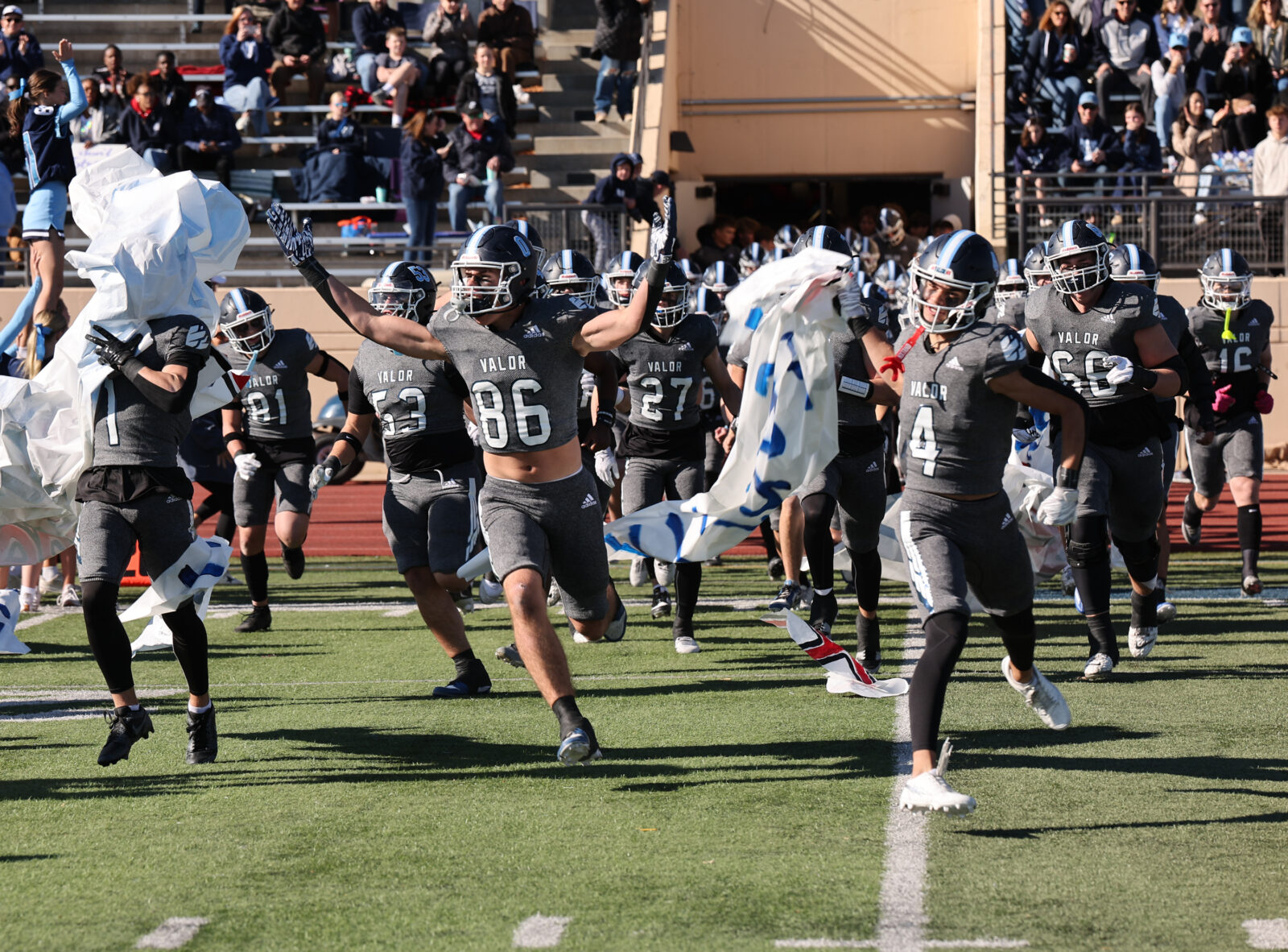 Valor Christian holds off Regis Jesuit in 5A football playoffs