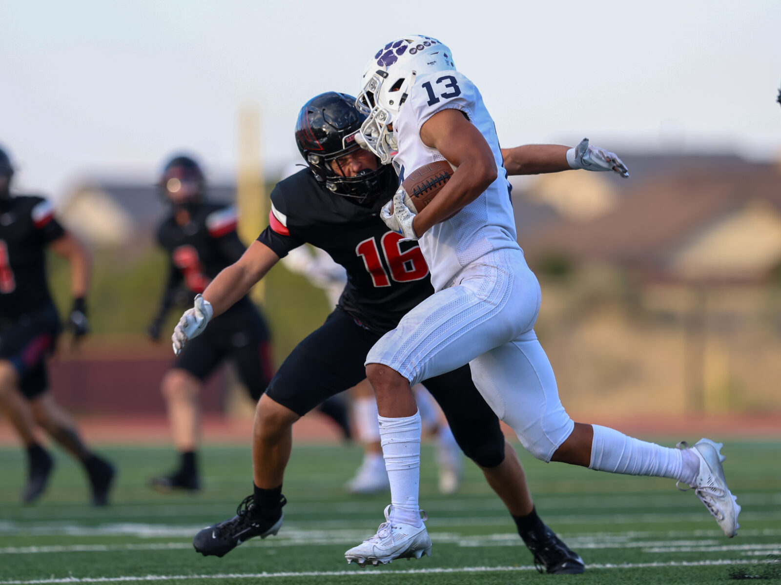 Cherokee Trail football edges Eaglecrest in league showdown