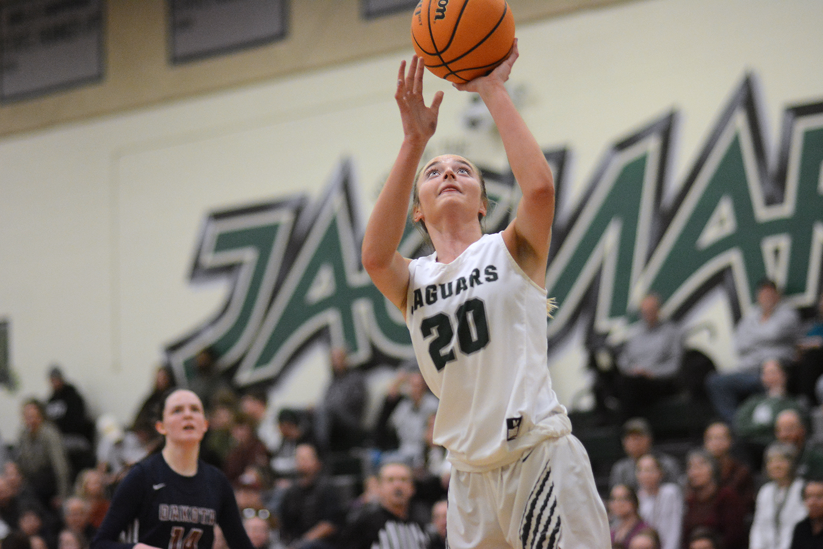 D’Evelyn girls basketball picks up 10th straight win - Colorado Preps