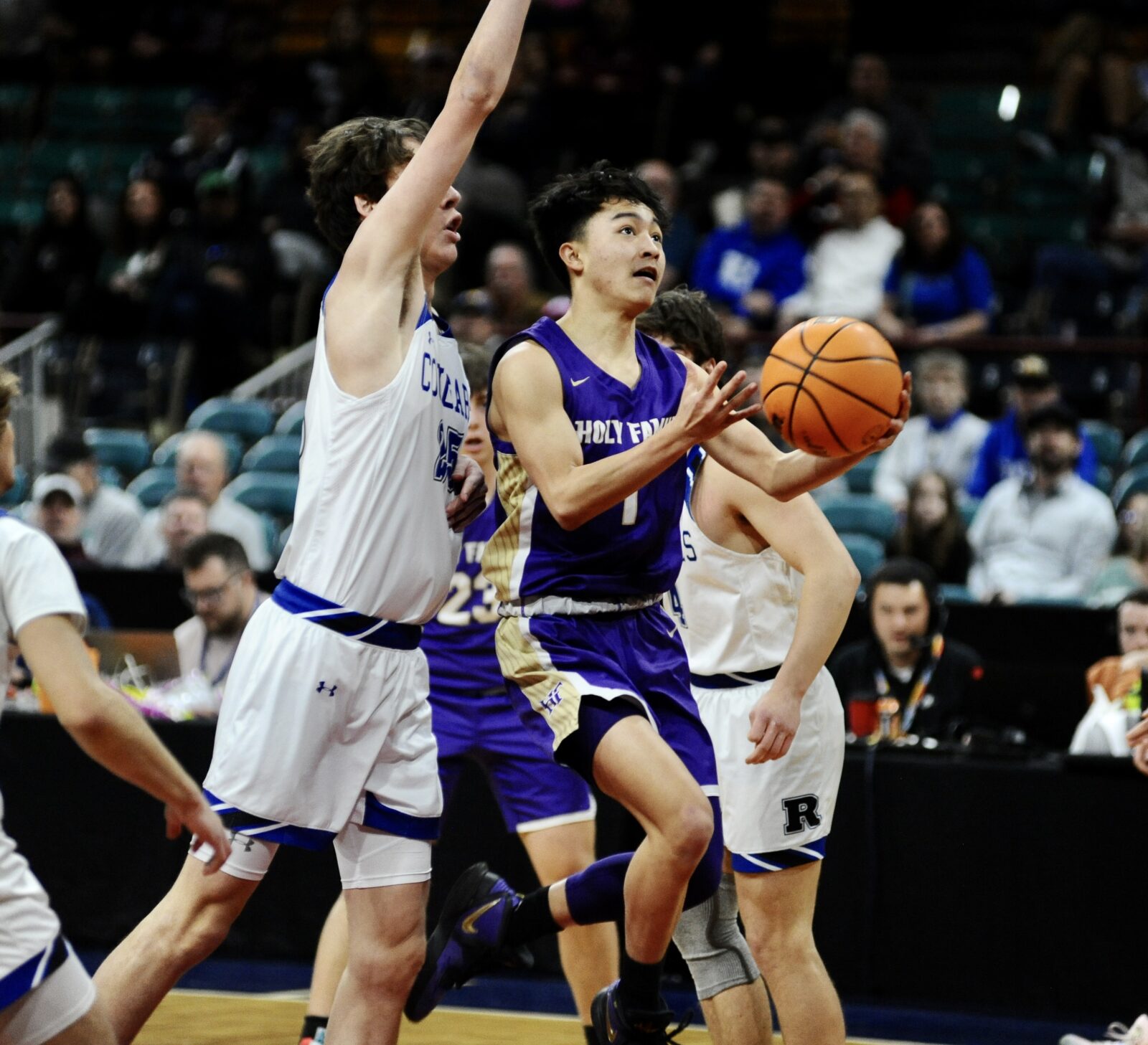 Holy Family defensively strong in 4A boys basketball title win