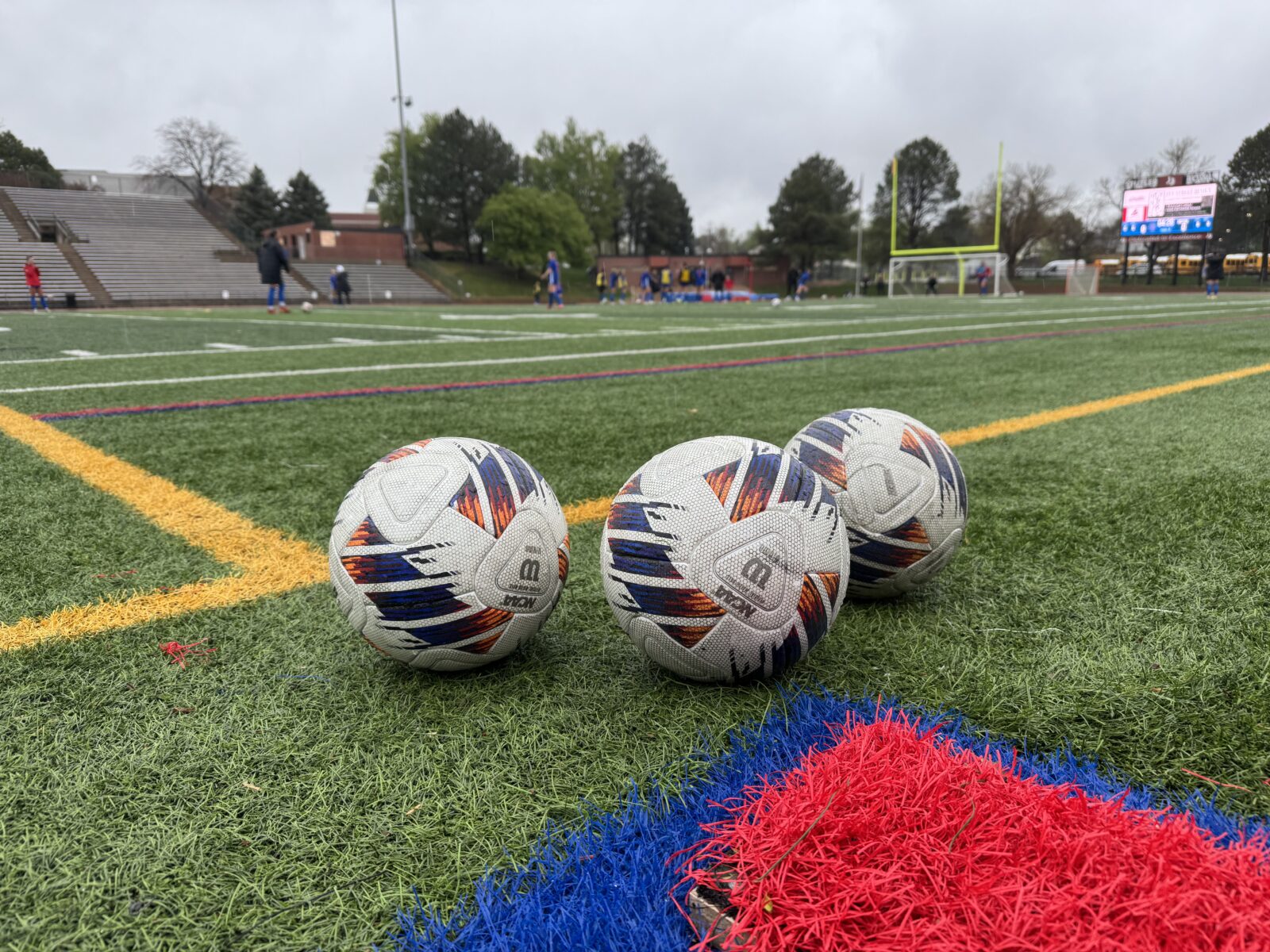 Silver Creek boys soccer looking dangerous early in the season