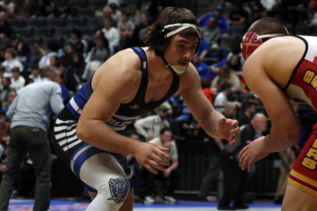 Englewood's Prante looking to reward his state wrestling supporters