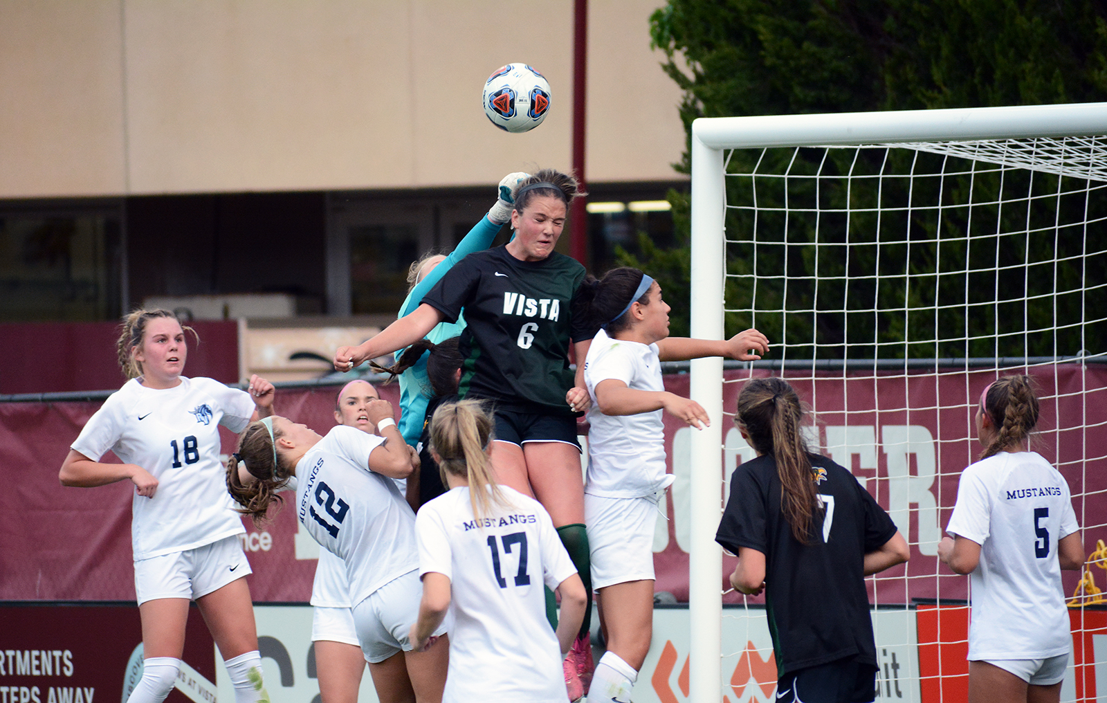 Dennis Pleuss - Journalist Profile - Intelligent Relations