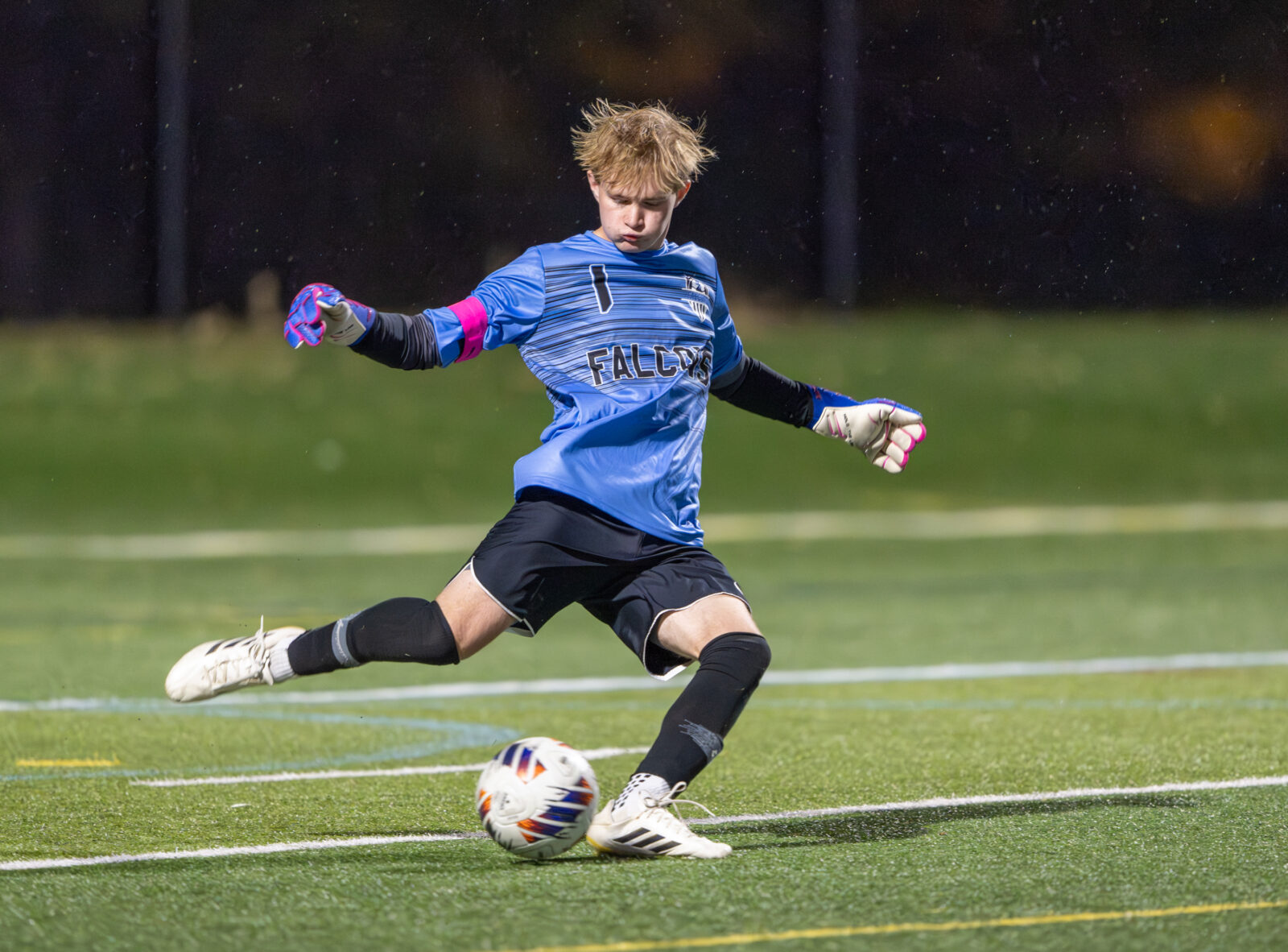Highland Ranch's Sandman shuts out Mountain Vista boys soccer