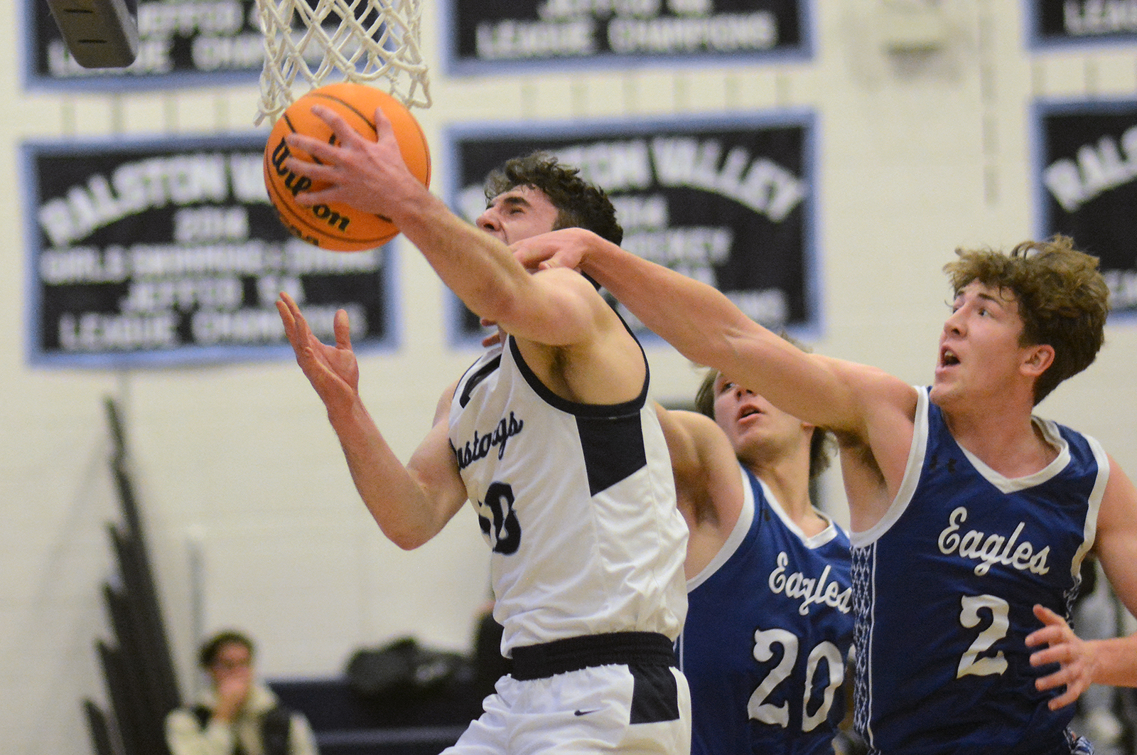 Undefeated Ralston Valley boys basketball piling up the wins - Colorado ...