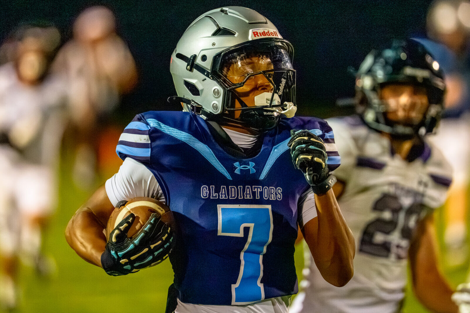 Widefield football scores late to stun 3A No. 7 Discovery Canyon