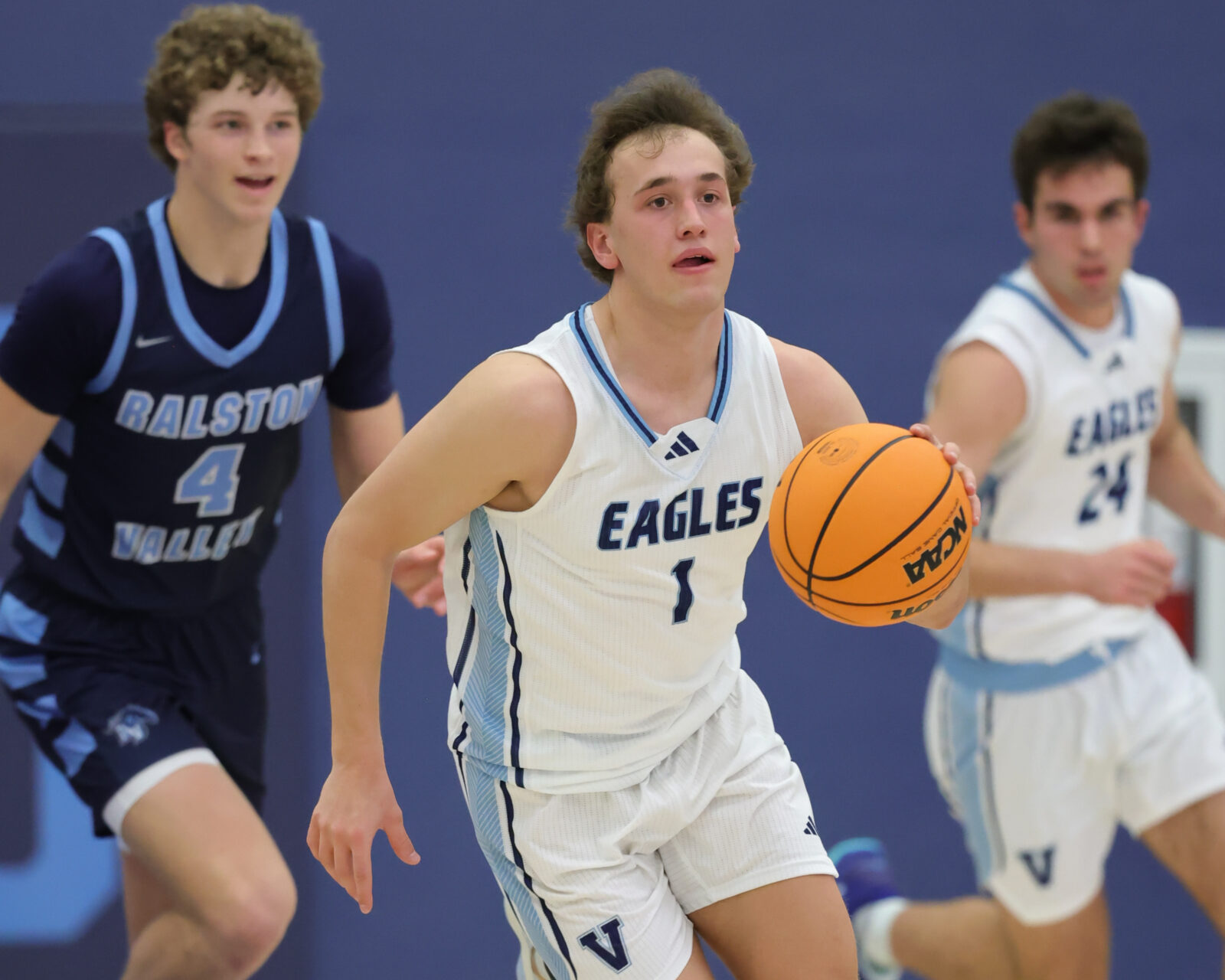 Valor Christian boys basketball beats Ralston Valley at the buzzer