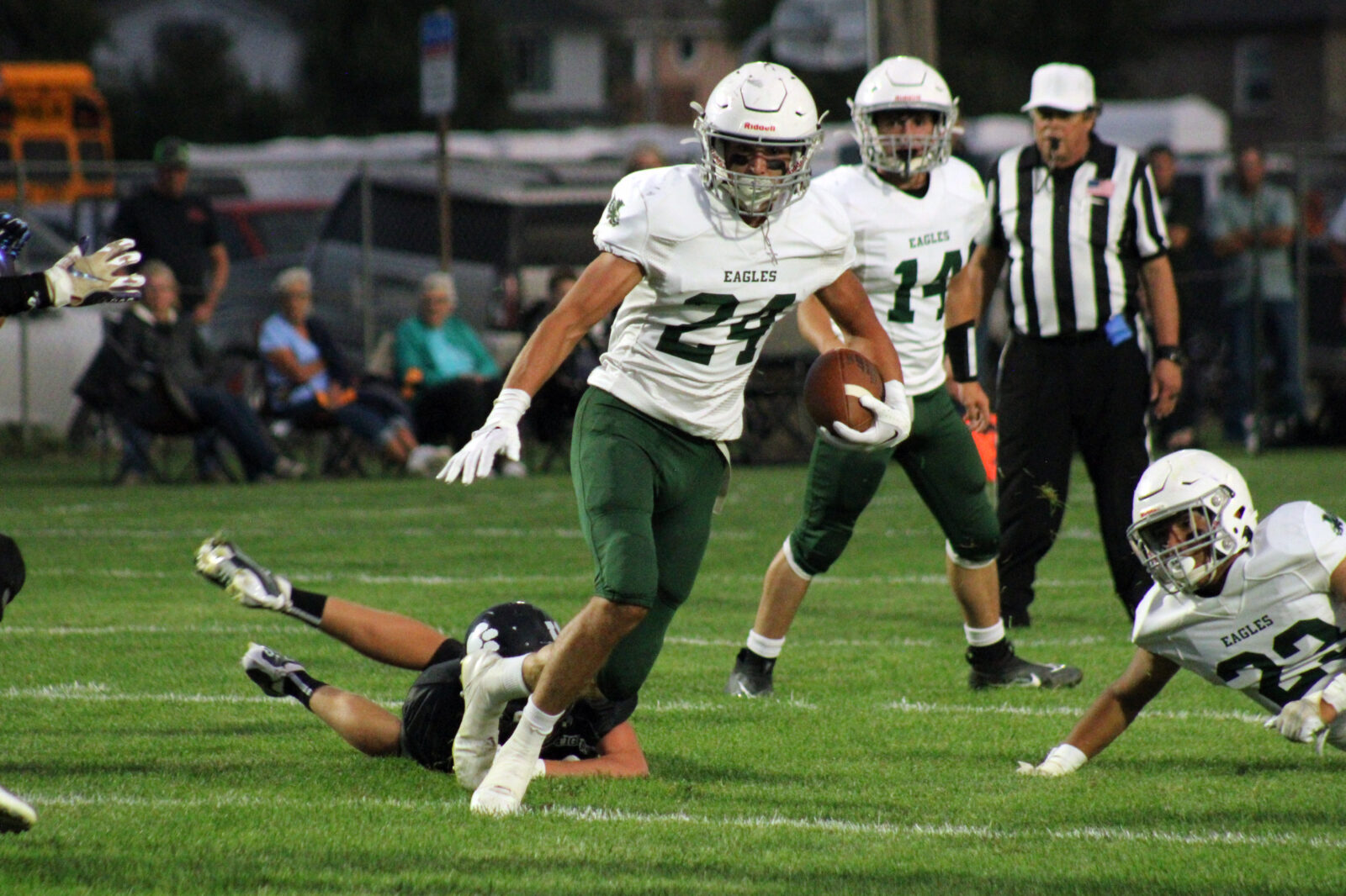 Stratton football avenges 6-Man title game loss to Cheyenne Wells